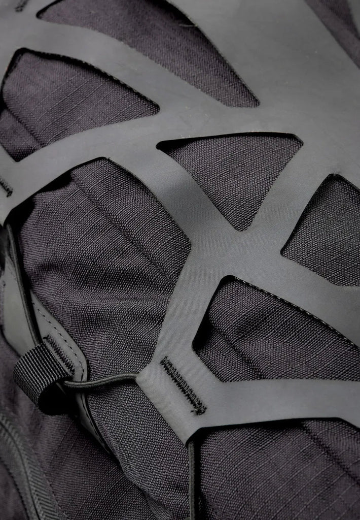 Buy Rev'it! Arid 9L H2O Backpack Online | High Note Performance